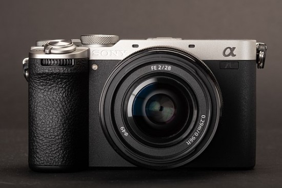 索尼 a7C II 与 a7CR 性能参数对比，看看哪个更适合你 – 大连于航商业摄影|大连摄影公司|淘宝摄影|服装画册摄影|服装摄影|广告摄影|电商拍摄|服装拍摄|模特拍摄|广告摄影|时尚 ...